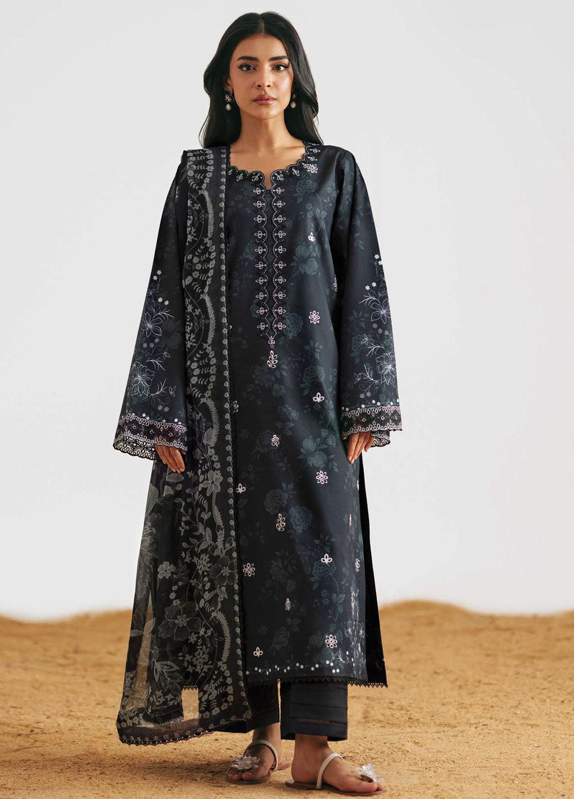 Monochrome by Seran Embroidered Lawn Suits Unstitched 3 Piece SN25MC D ...